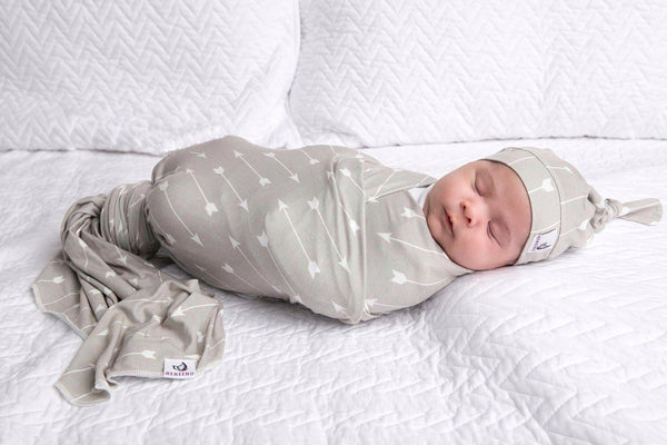 Don't Know How to Swaddle? Here's How! - MEMEENO