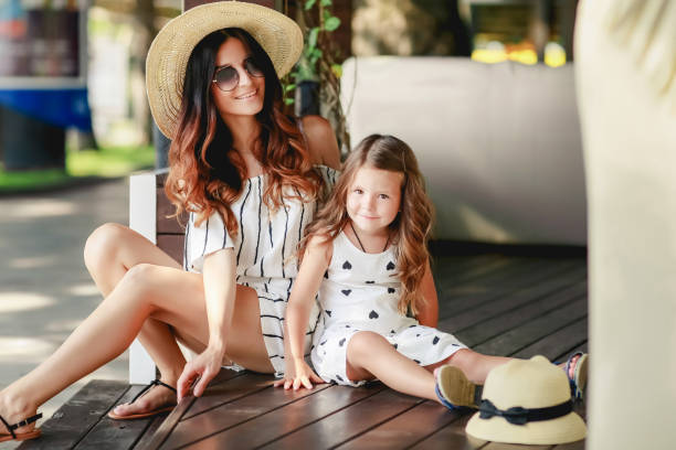 2021 Mom's Summer Trends - MEMEENO